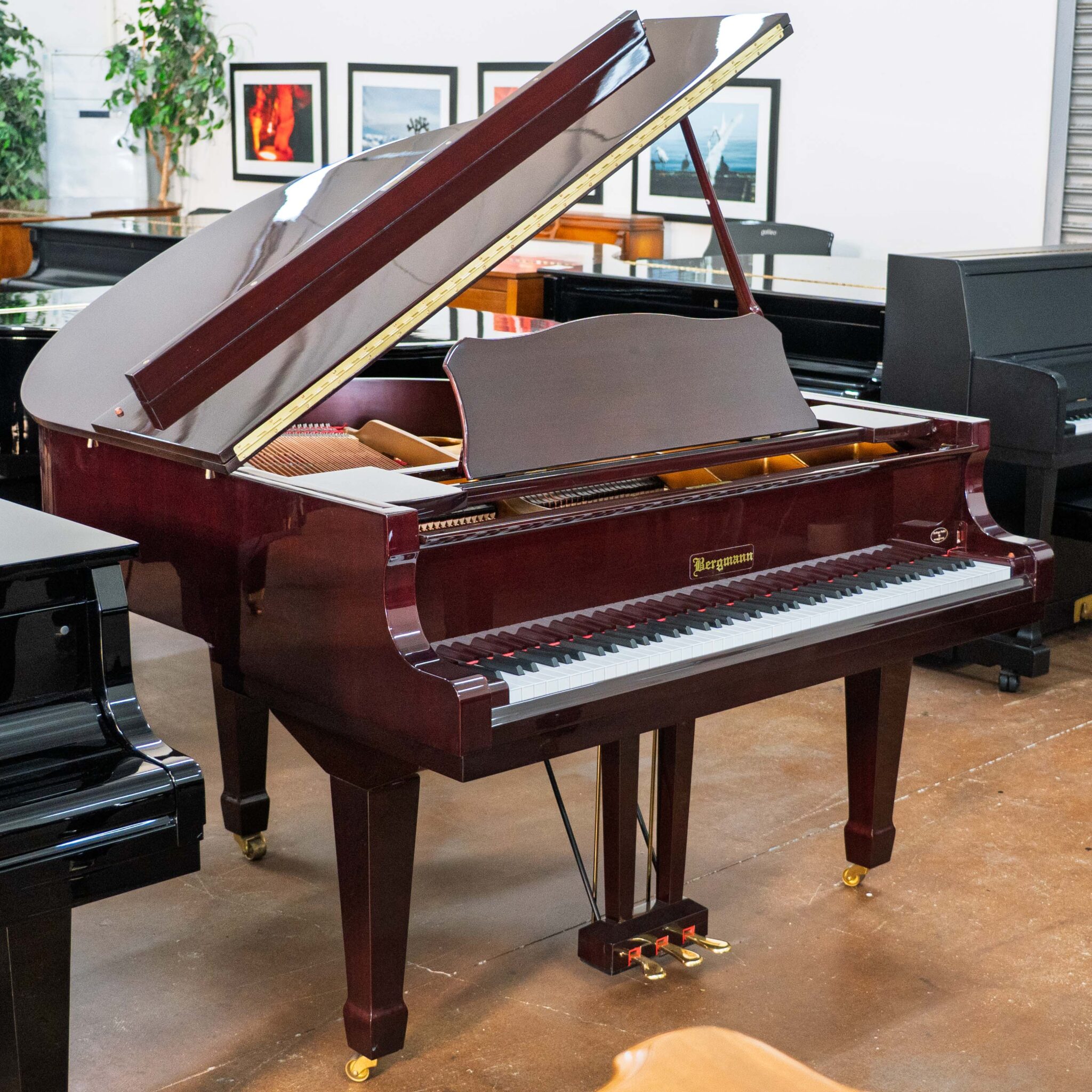 Bergmann TG-150 Heritage Series Baby Grand Piano Mahogany Polish - Kim ...