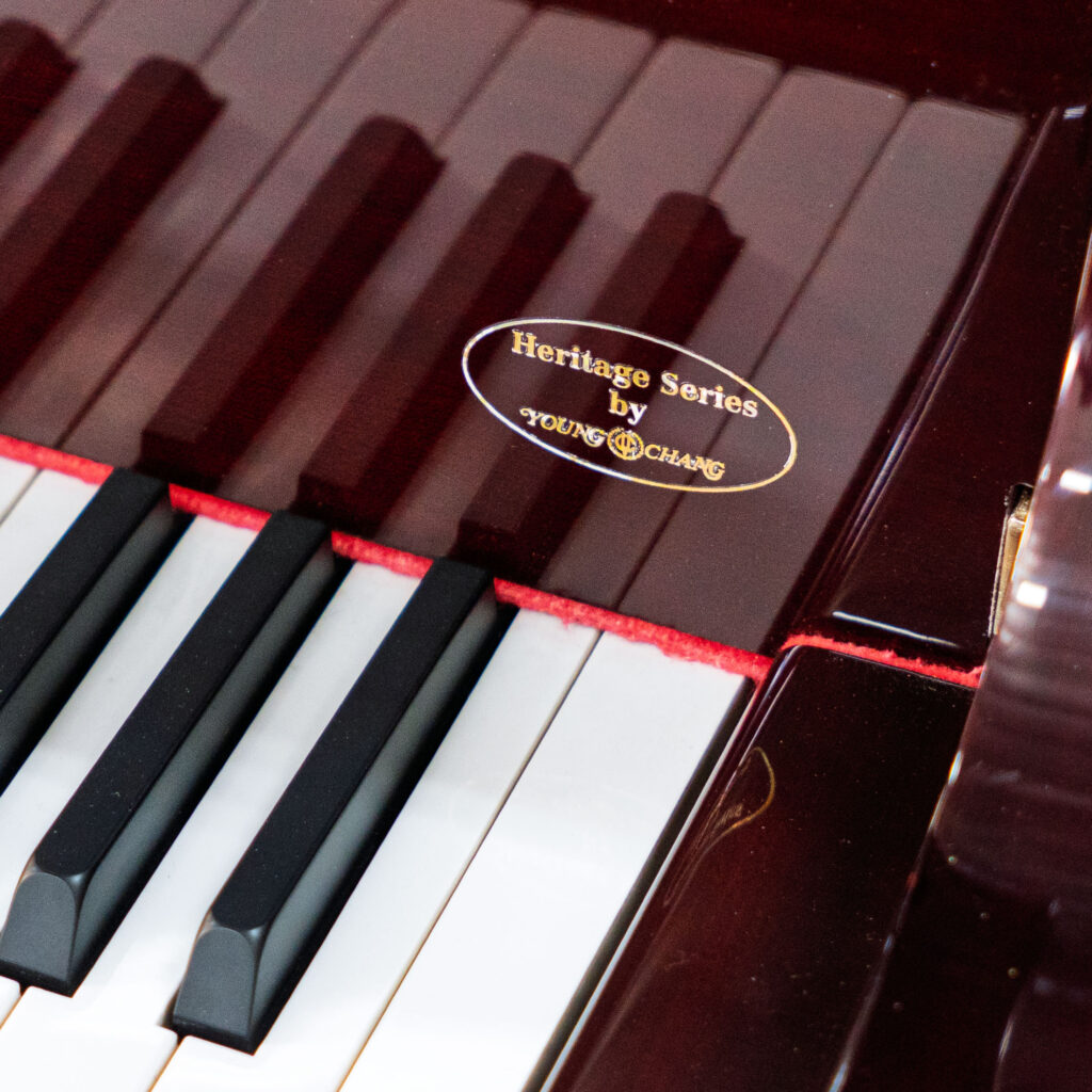 Bergmann TG-150 Heritage Series Baby Grand Piano Mahogany Polish - Kim ...